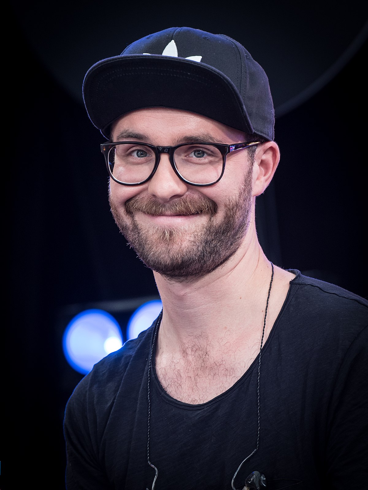 Mark Forster Portrait2